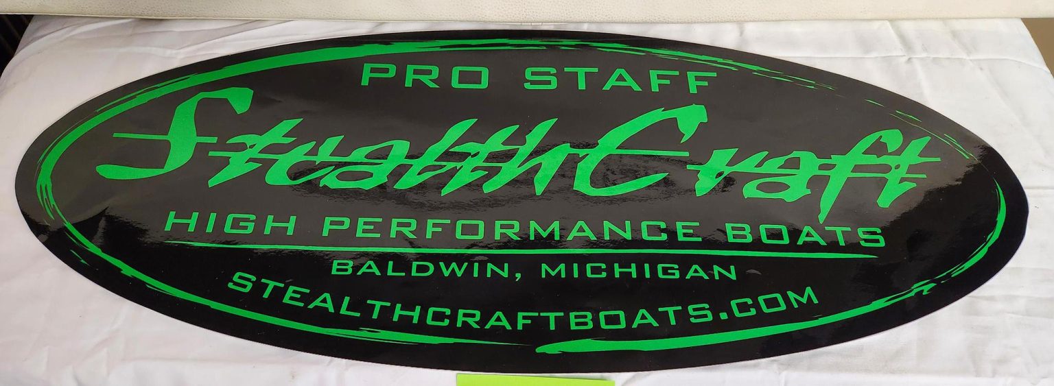 22″ StealthCraft Sticker (Black and Green) | Stealth Craft Boats